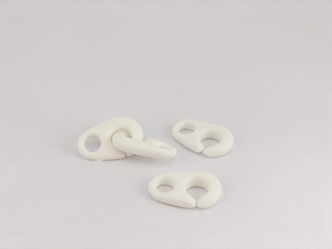 Nylon Flag Clips - Pair – Flagpole World